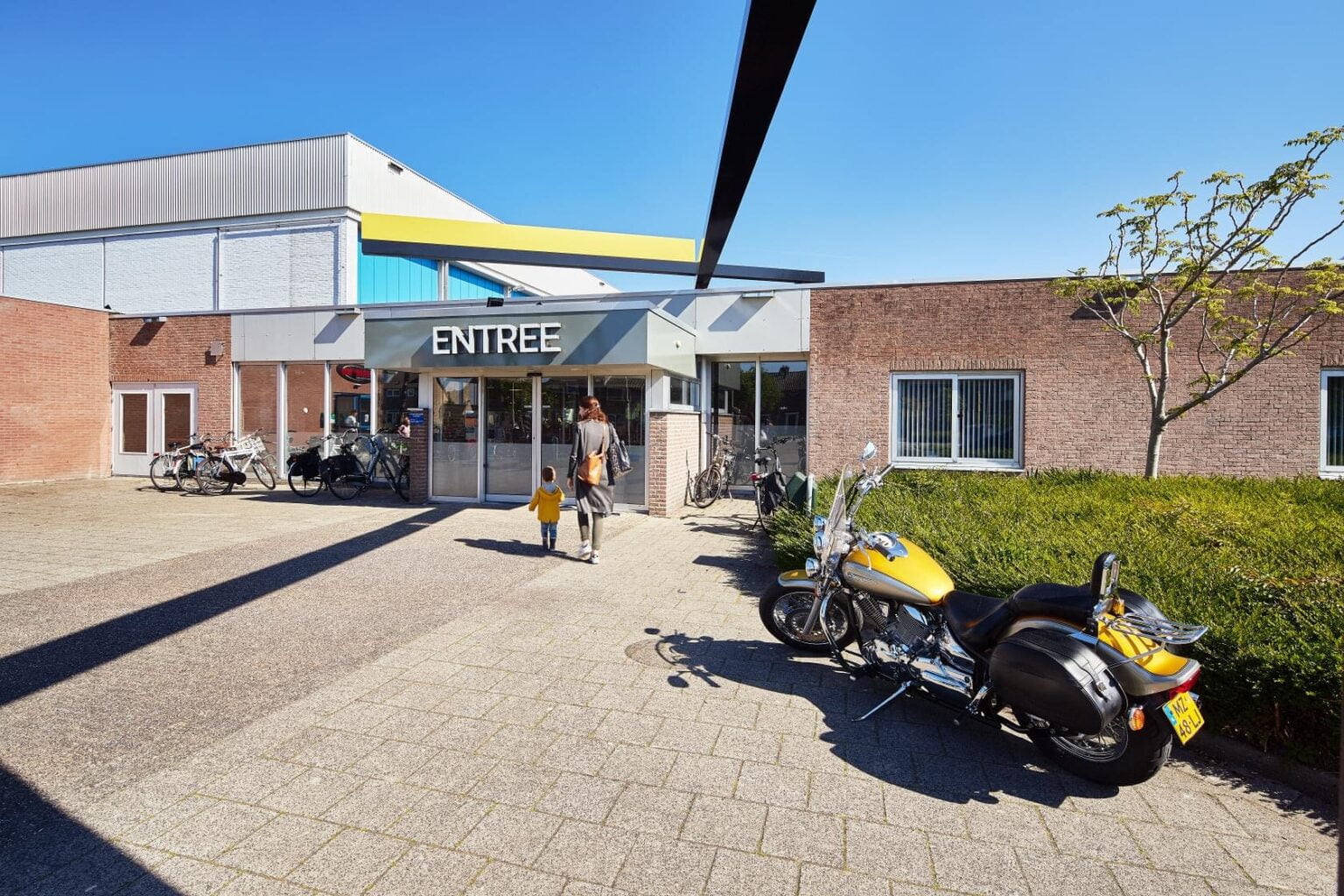 Sportcentrum de Boogerd in Oud-Beijerland is vaccinatielocatie voor de ...